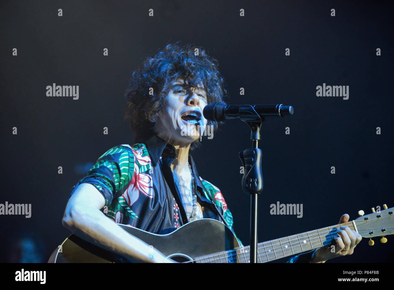 LP (Laura Pergolizzi Stock Photo - Alamy