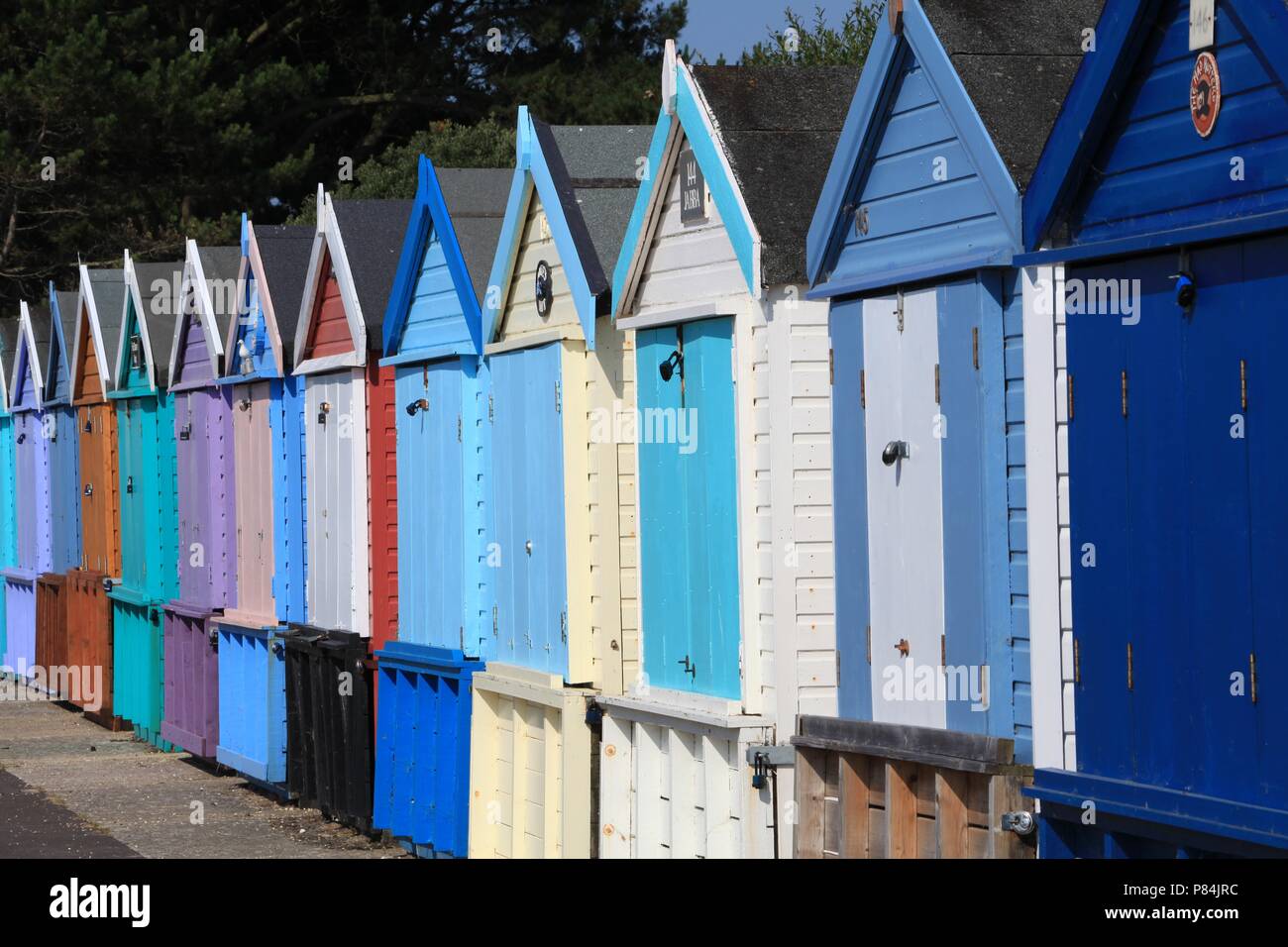 Beach Huts at Avon beach Mudeford, Christchurch, Dorset Stock Photo - Alamy