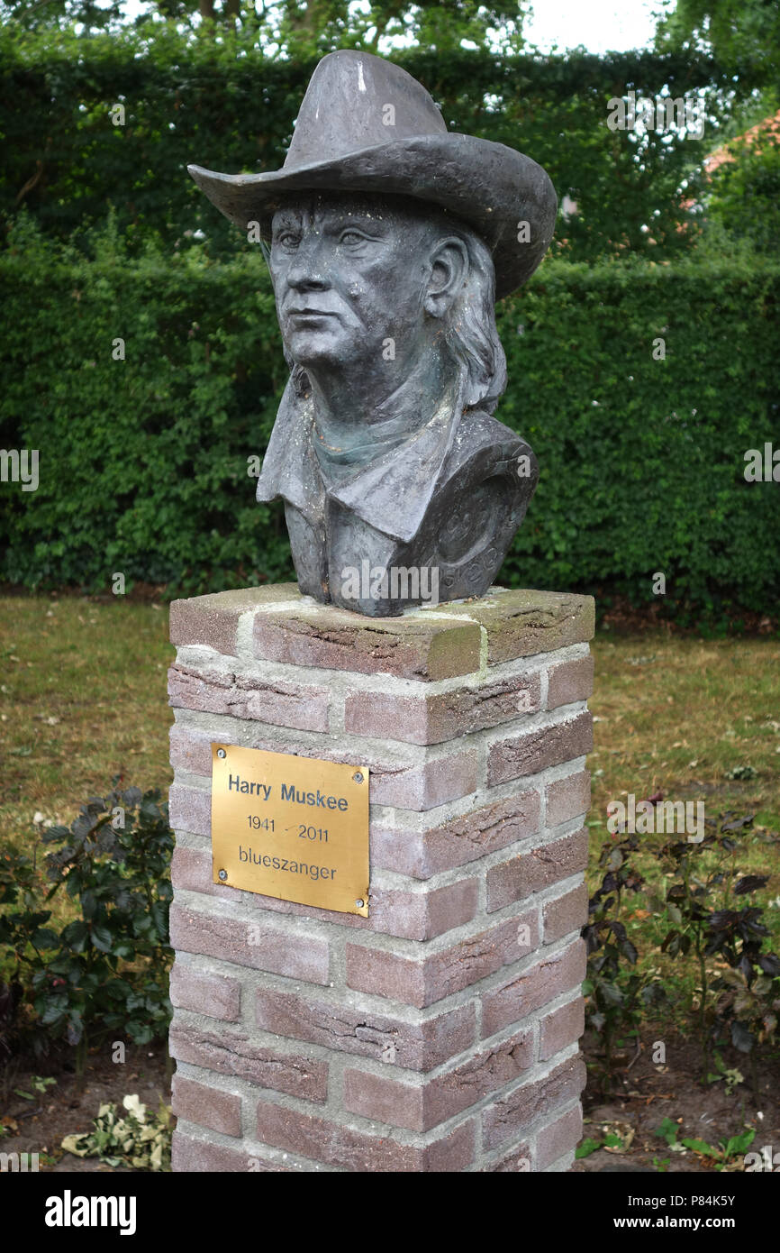 Harry muskee hi-res stock photography and images - Alamy