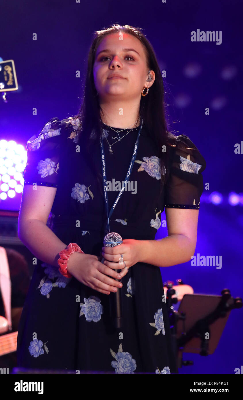 Maisy Stella High Resolution Stock Photography and Images - Alamy