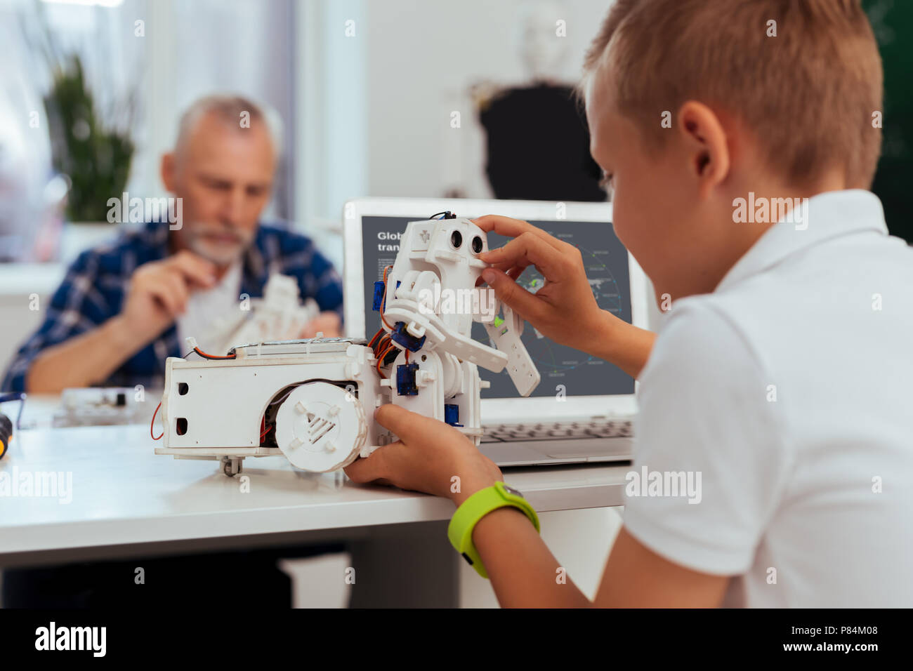 Boy genius robot hi-res stock photography and images - Alamy