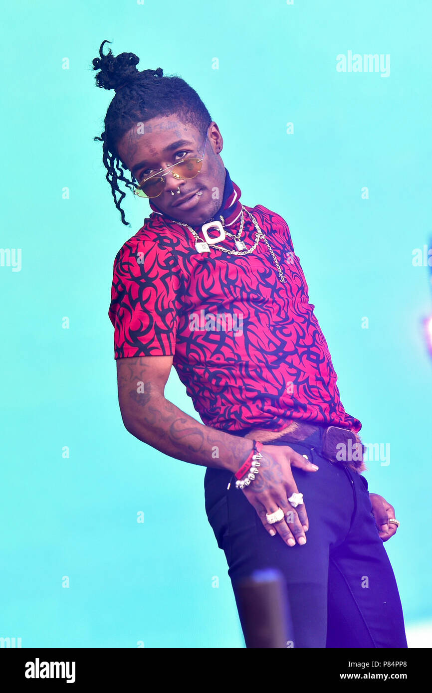 Lil Uzi Vert performing on the third day of the Wireless Festival, in ...