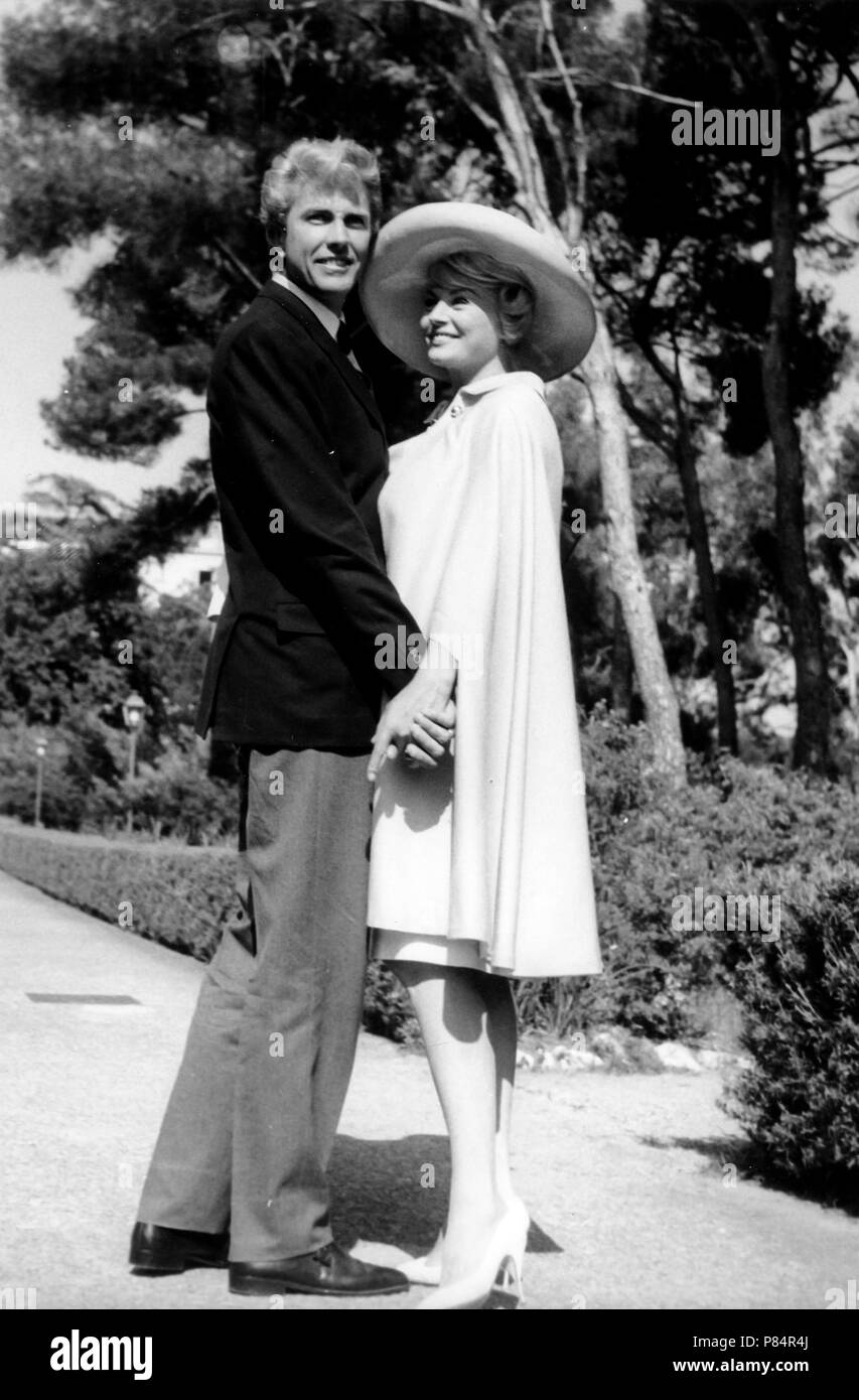 Anita ekberg and rik van nutter hi-res stock photography and images - Alamy