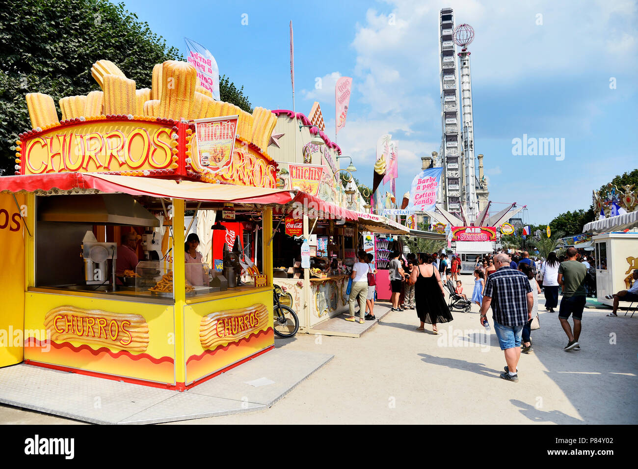 Fairground at les Tuileries Park - Paris - France Stock Photo - Alamy