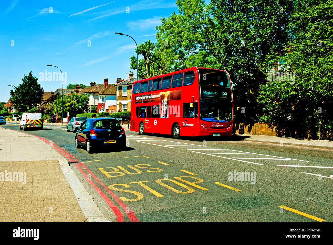 London bus 199 hi-res stock photography and images - Alamy
