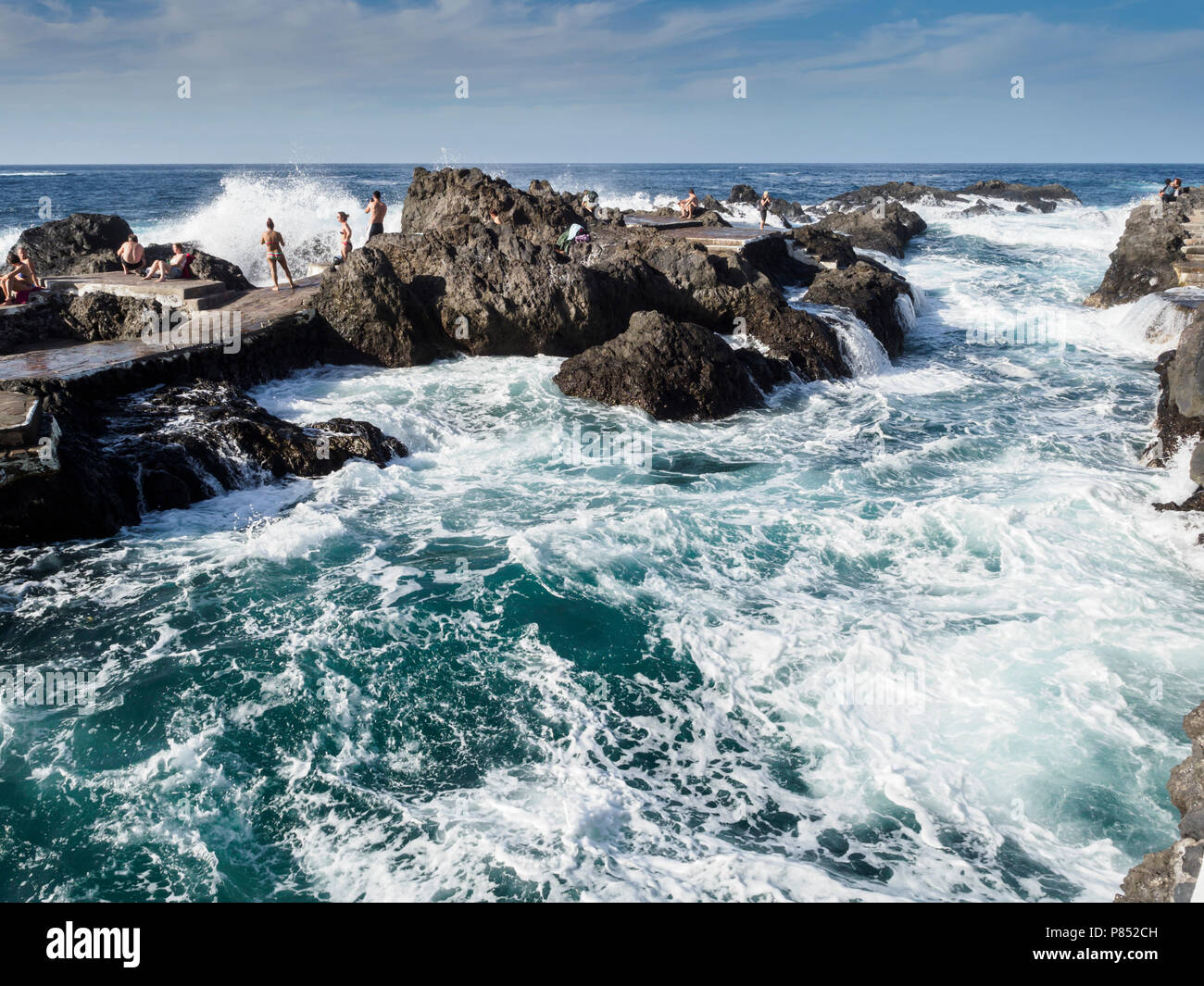 Tide pools lava volcanic hi-res stock photography and images - Alamy