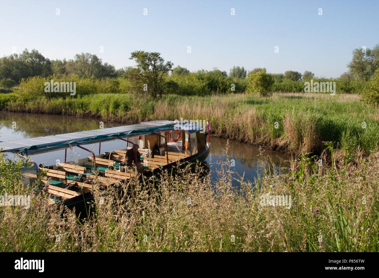 Fluiterboot hi-res stock photography and images - Alamy