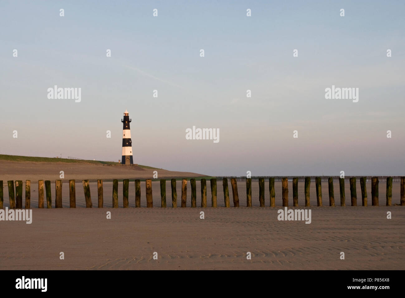 Vuurtoren Breskens, Zeeland, Nederland; Lighthouse Breskens Netherlands ...