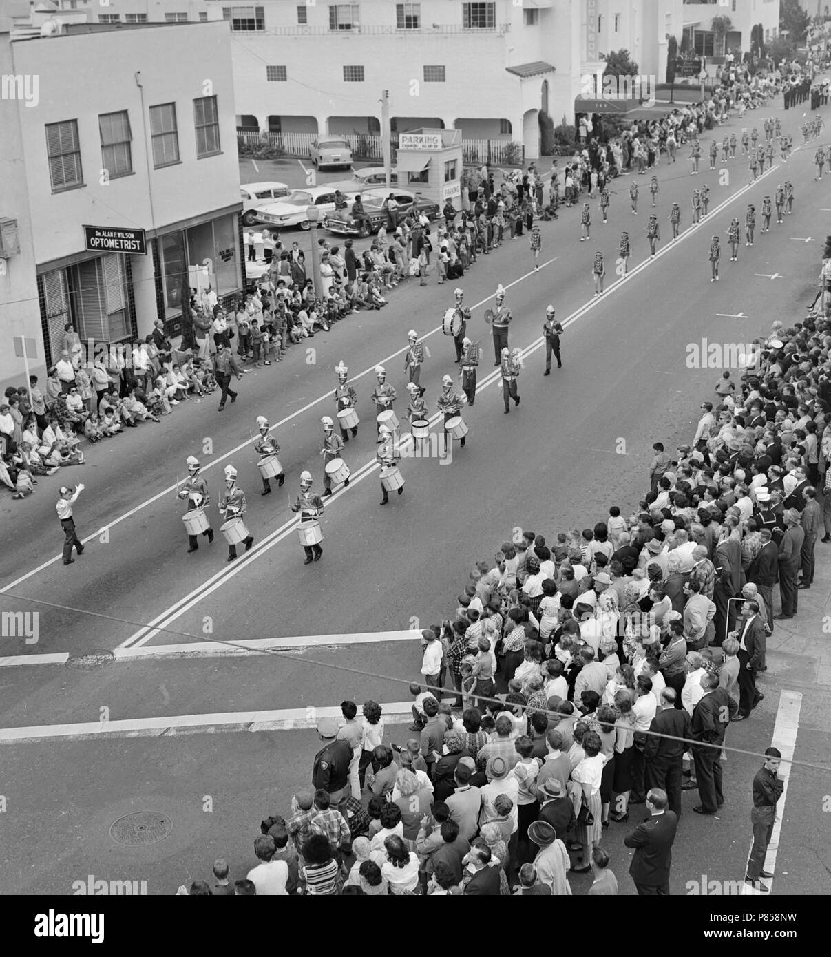 1960s marching band in parade hi-res stock photography and images - Alamy