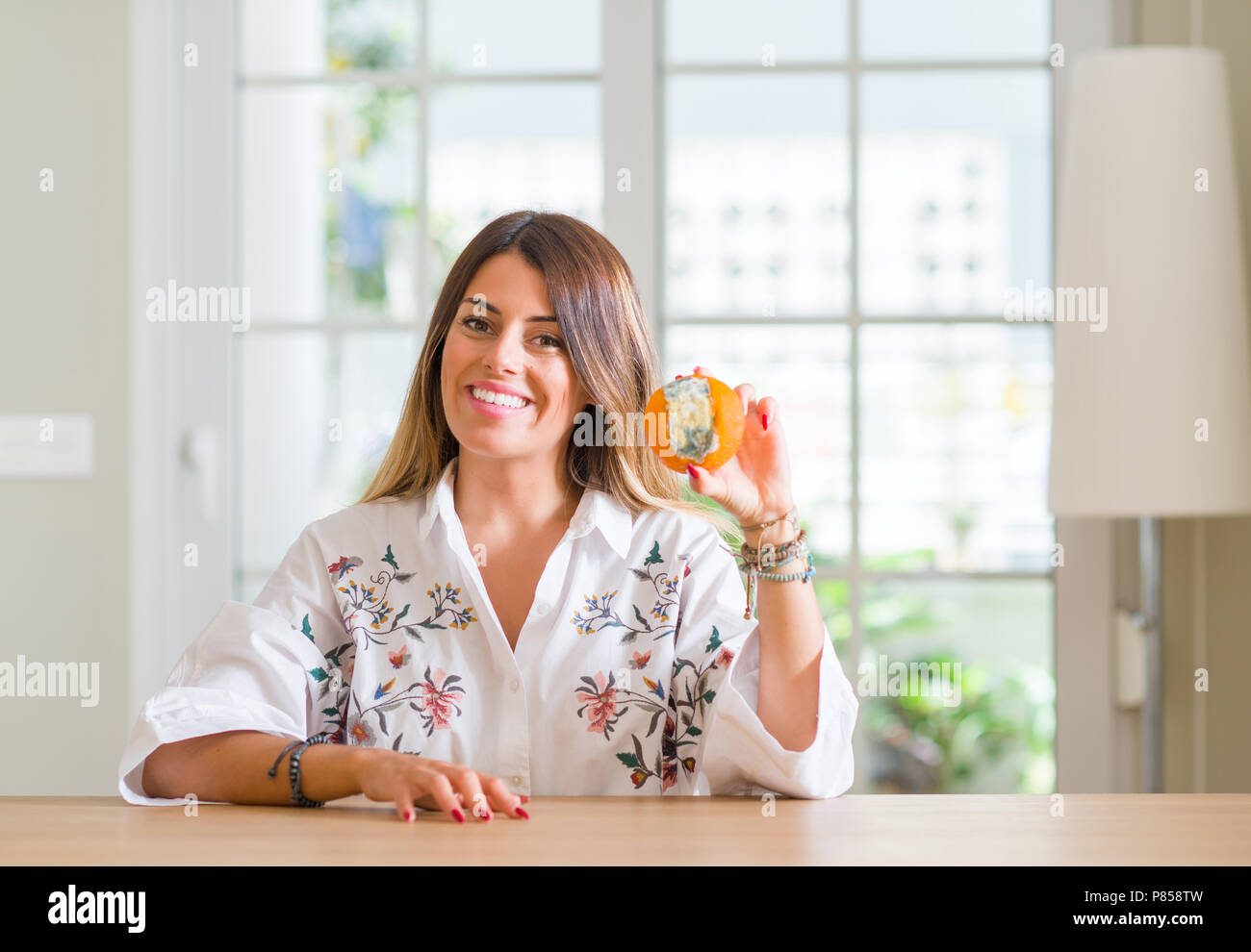 Rotten teeth woman hi-res stock photography and images - Alamy