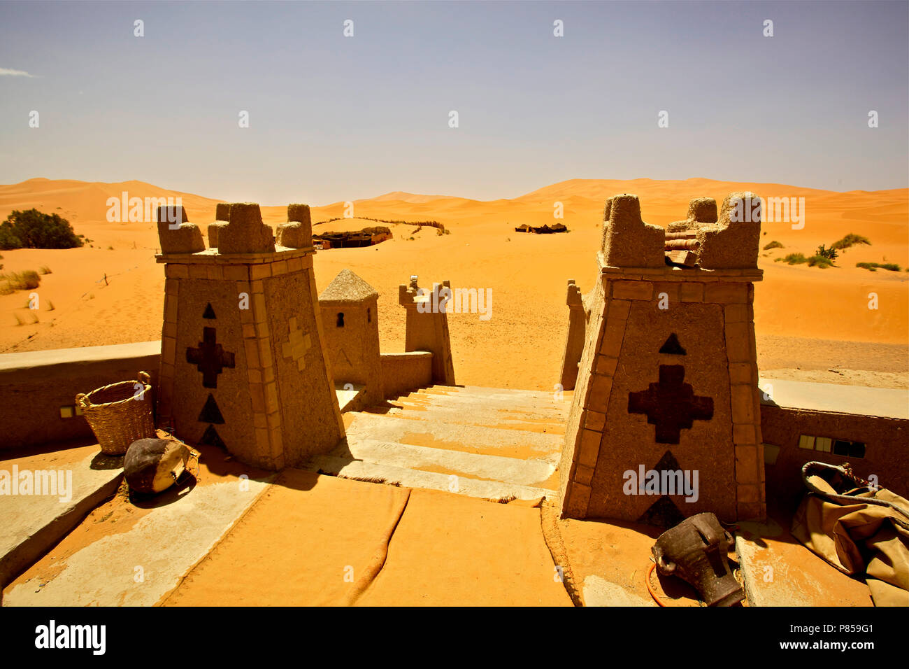 Erg chebbi morocco hi-res stock photography and images - Alamy