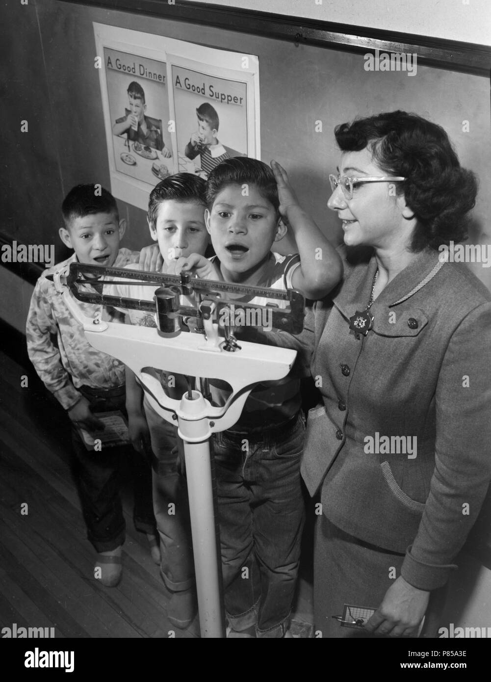 1950s teacher hi-res stock photography and images - Alamy