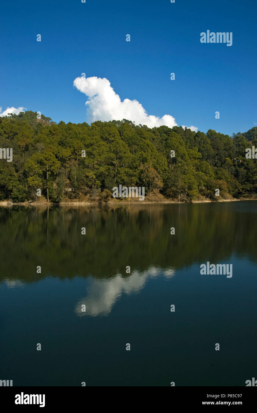 Mountain lake Sat Tal, India Stock Photo - Alamy