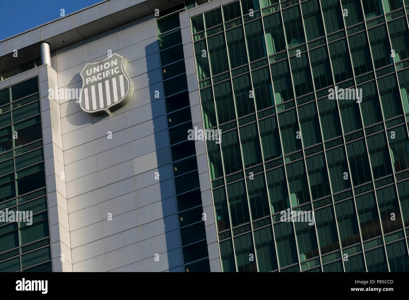 Union pacific logo hi-res stock photography and images - Alamy