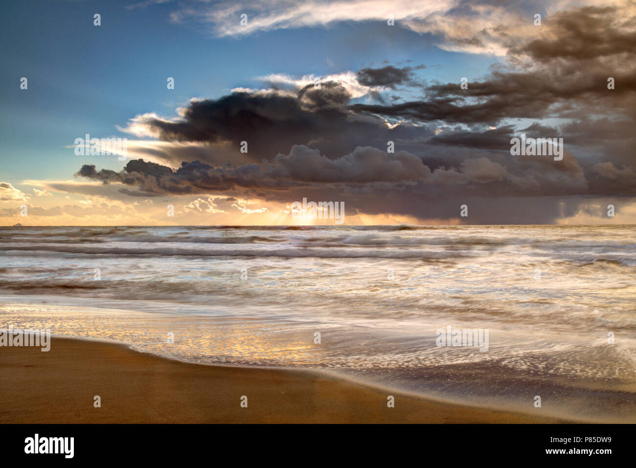 Noordzee kust hi-res stock photography and images - Alamy