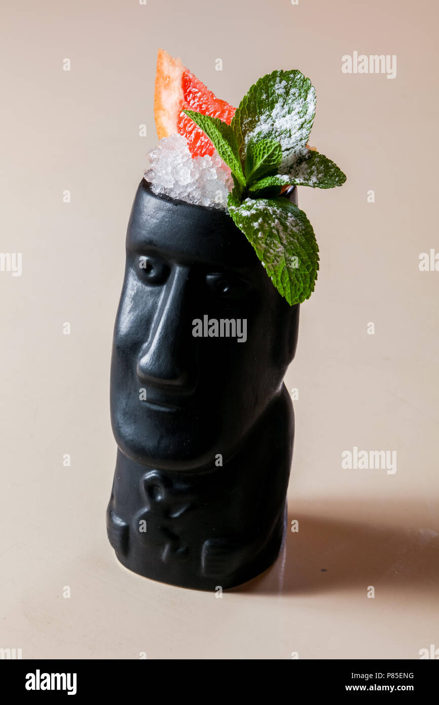 Hawaii cocktail bar drink Stock Photo - Alamy