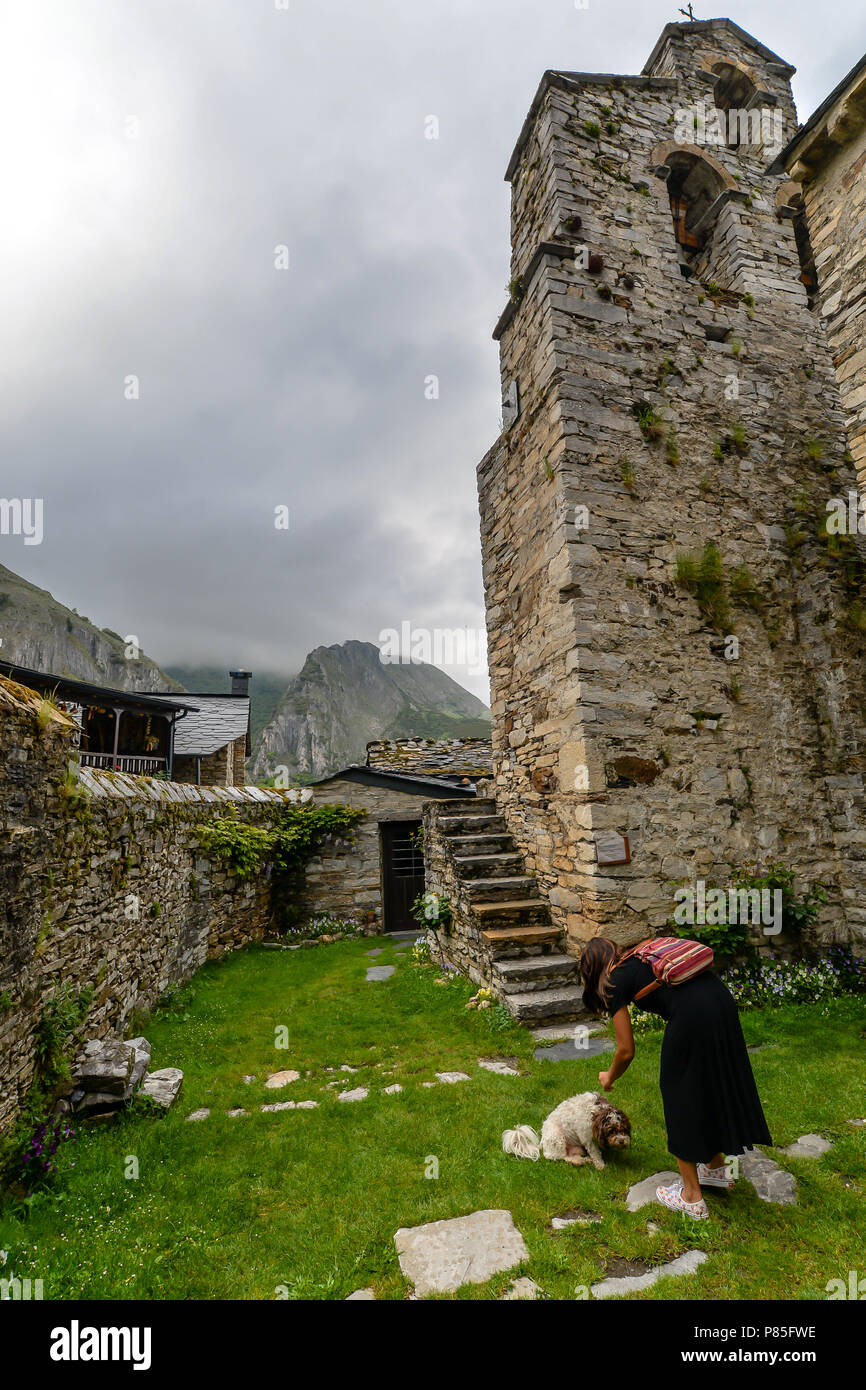 Peñalba de santiago hi-res stock photography and images - Alamy