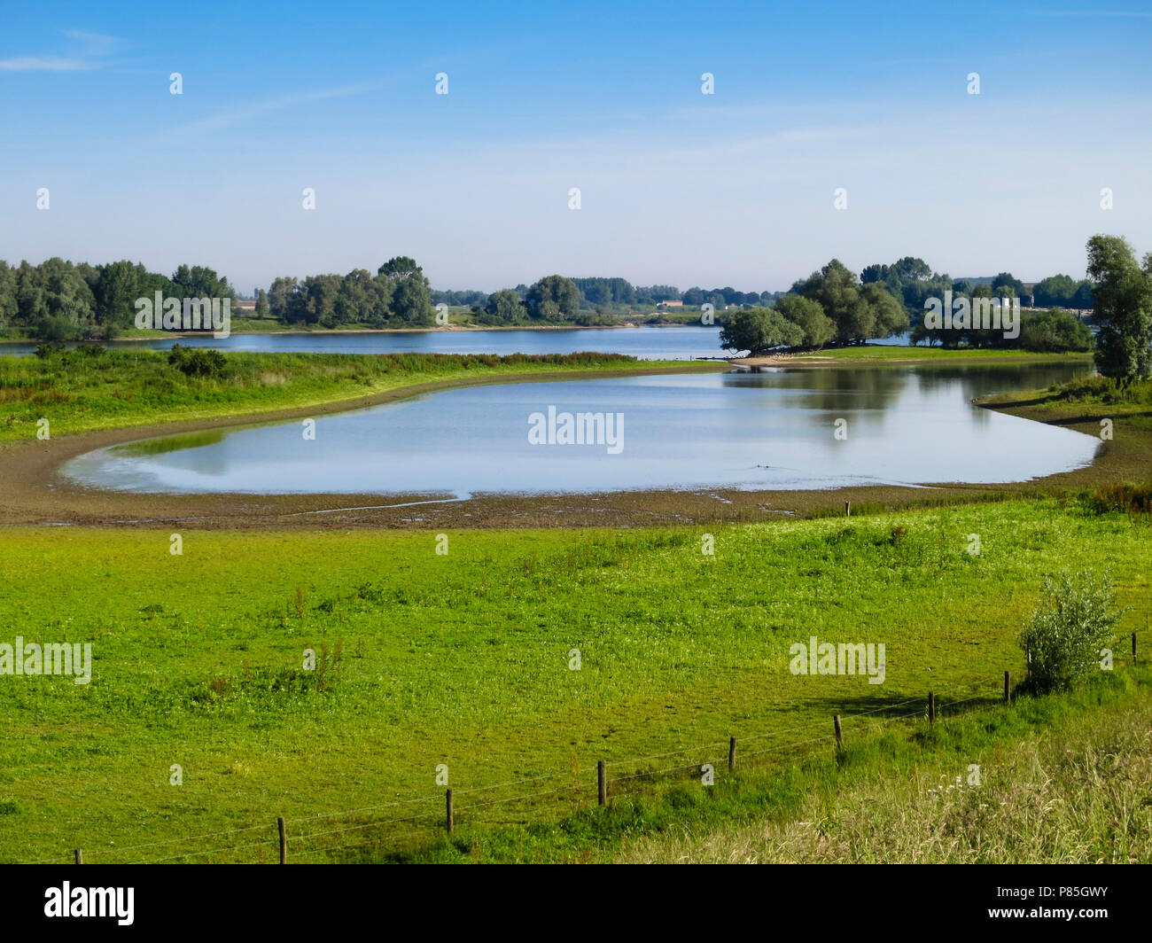 Waal hi-res stock photography and images - Alamy