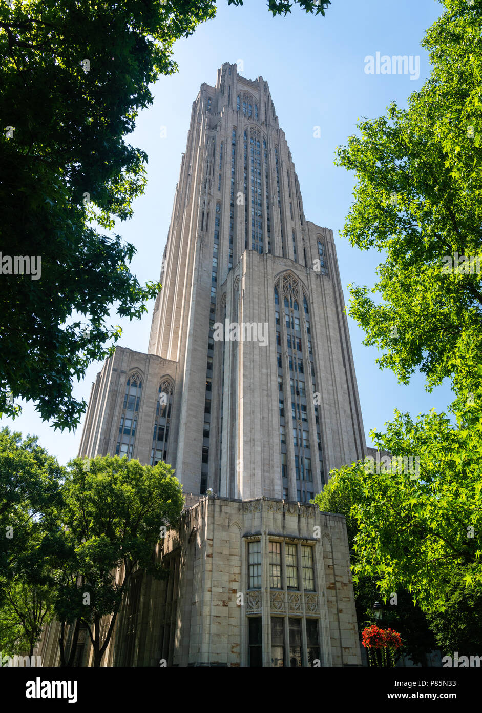 Cathedral of Learning building at the University of Pittsburgh Stock ...