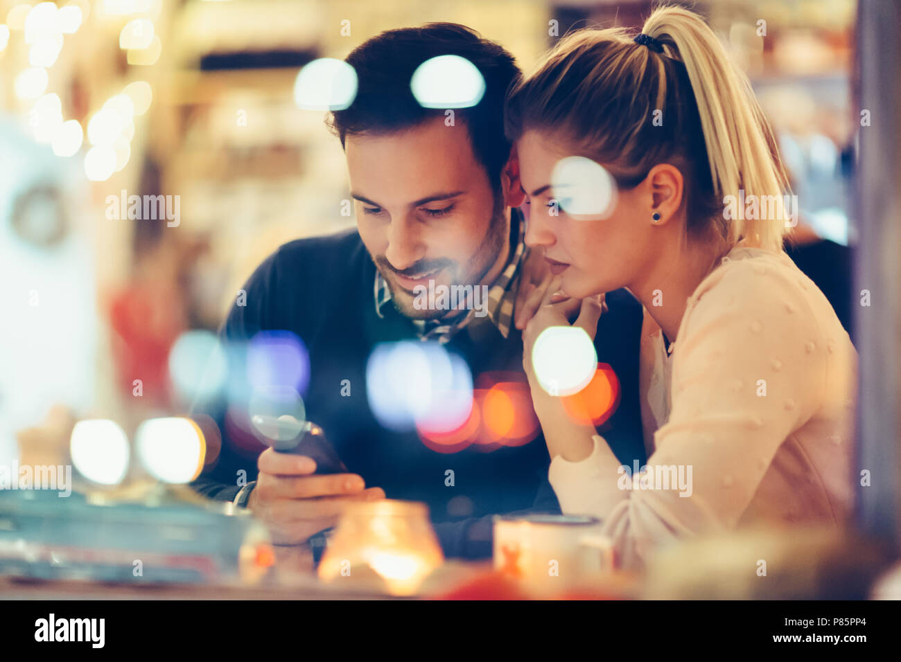 Romantic restaurant hi-res stock photography and images - Alamy