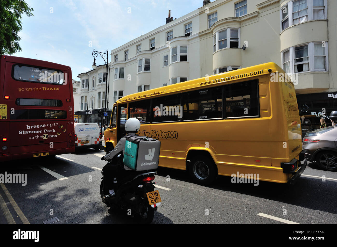 The Big Lemon bus in Brighton, English Seaside Town, Brighton & Hove ...