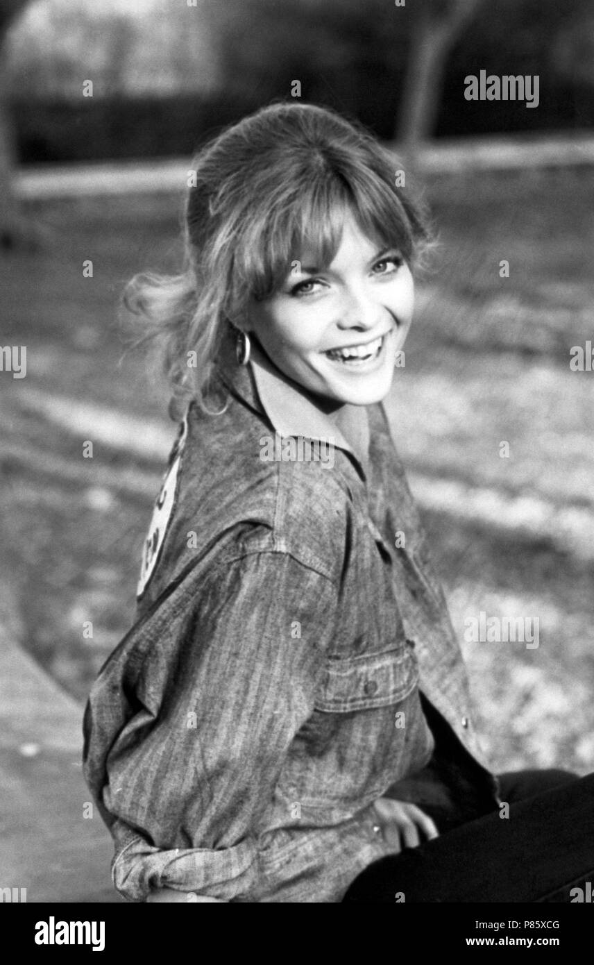 Michelle pfeiffer grease hi-res stock photography and images - Alamy