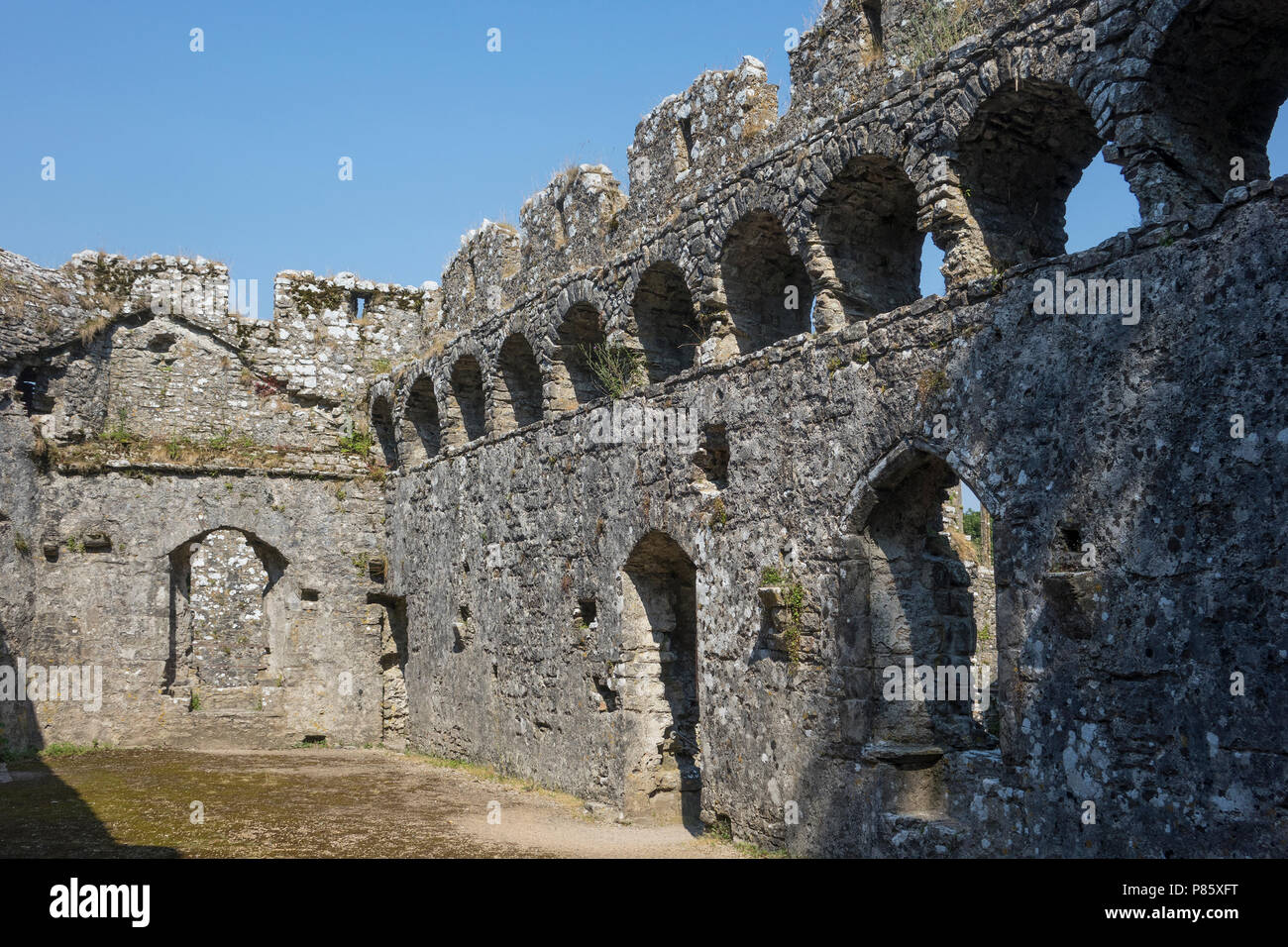 Wales, Pembrokeshire, Lamphey, Bishop's palace Stock Photo - Alamy