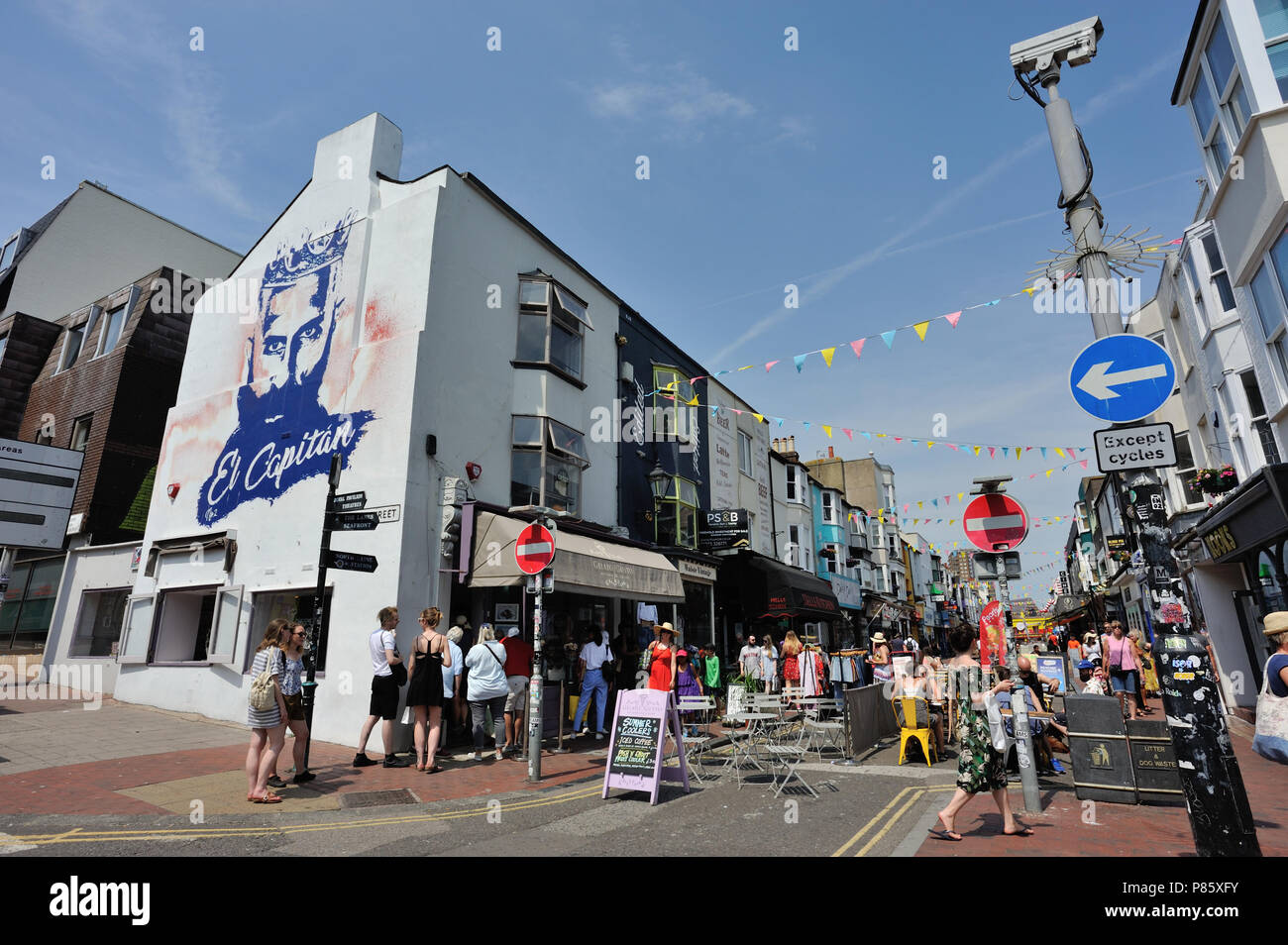 Street Scene in Brighton, English Seaside Town, Brighton & Hove, East ...
