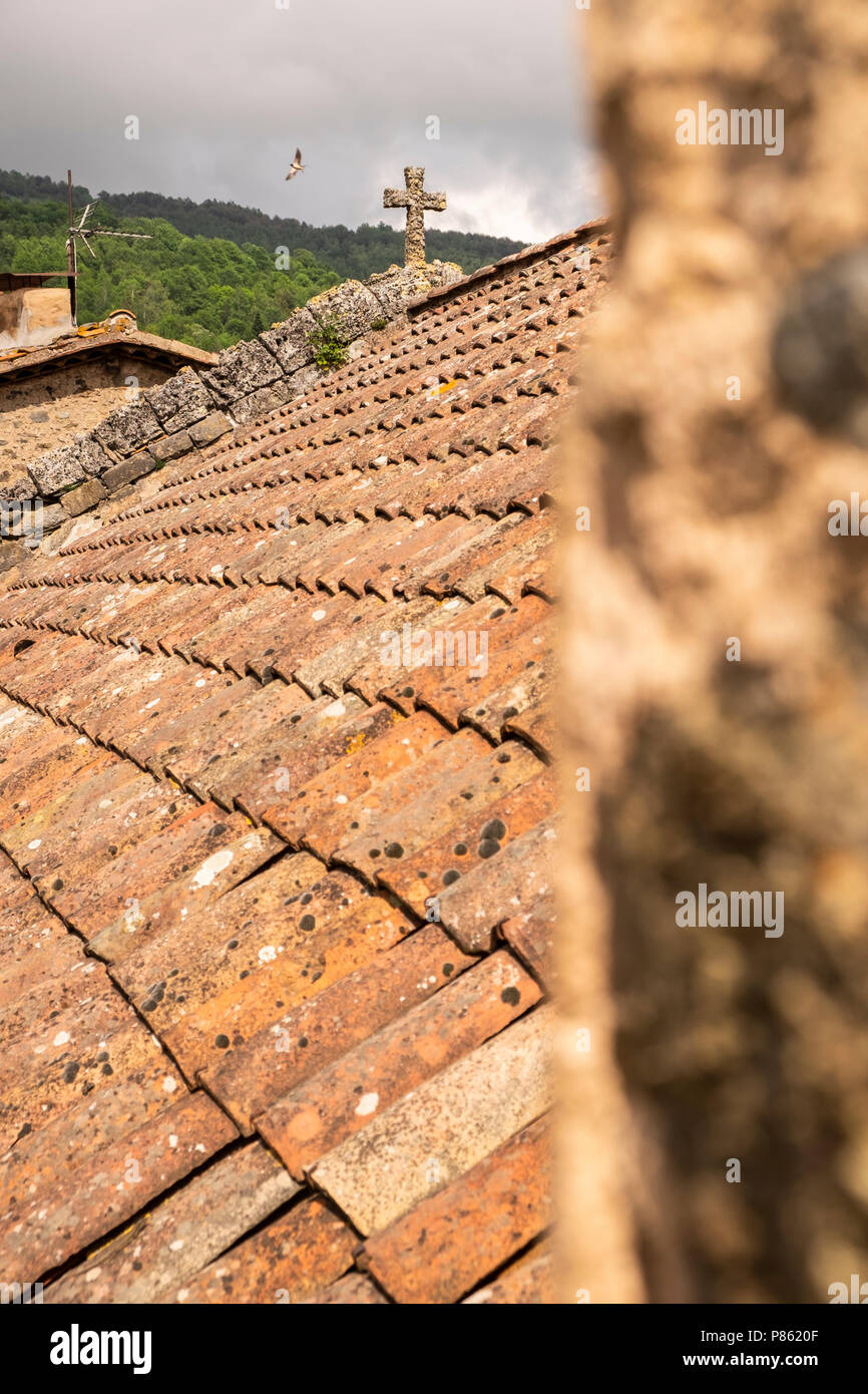 Spanish tile roofs hi-res stock photography and images - Alamy