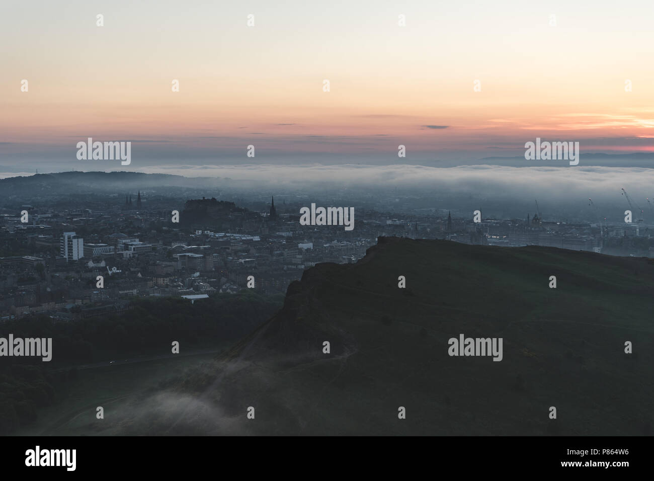 Edinburgh Mist Stock Photos & Edinburgh Mist Stock Images - Alamy