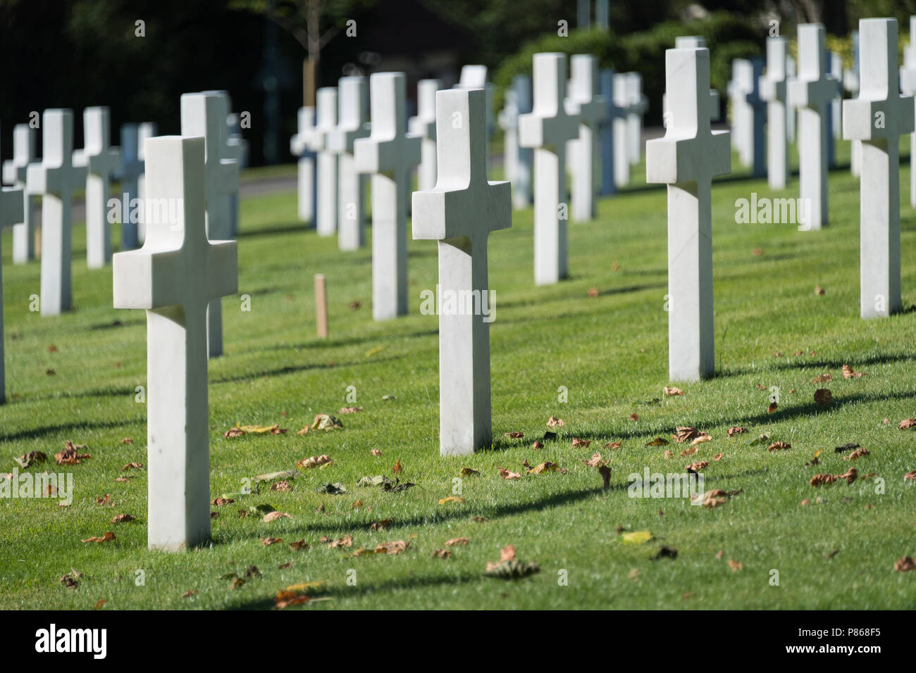 Suresnes american cemetery hi-res stock photography and images - Alamy