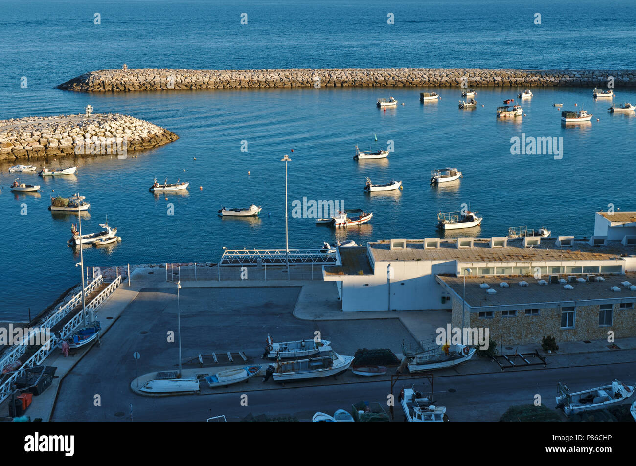 Porto de abrigo hi-res stock photography and images - Alamy