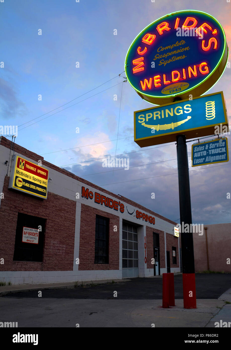 Albuquerque neon hi-res stock photography and images - Alamy