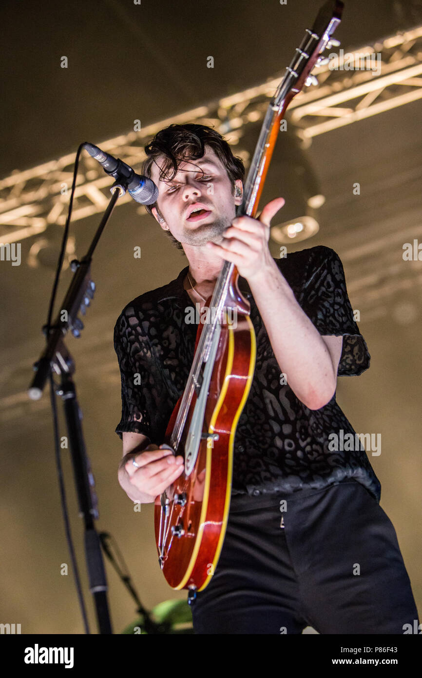 James bay singer 2018 hi-res stock photography and images - Alamy
