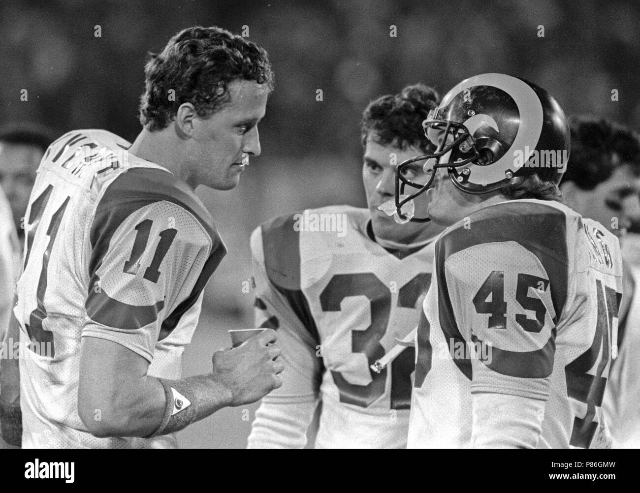 La rams helmet hi-res stock photography and images - Alamy