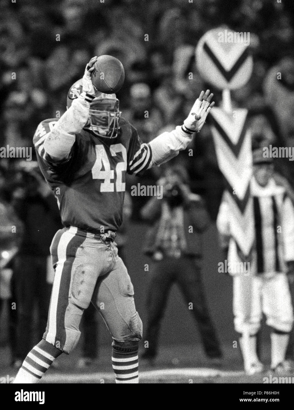 San Francisco, California, USA. 9th Dec, 1985. San Francisco 49ers vs ...