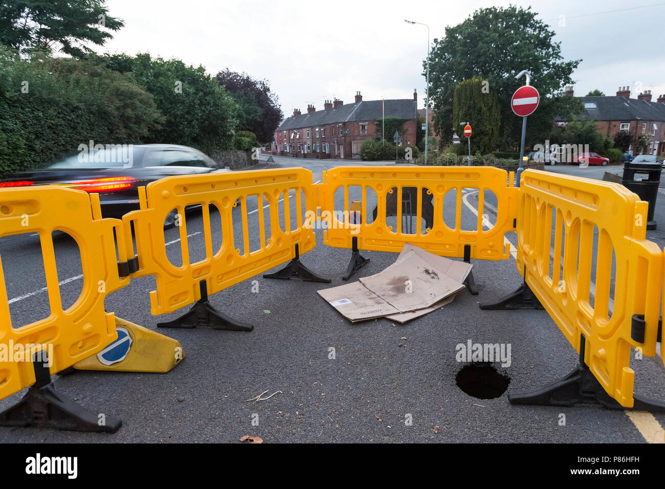 Pavement subsidence hi-res stock photography and images - Alamy