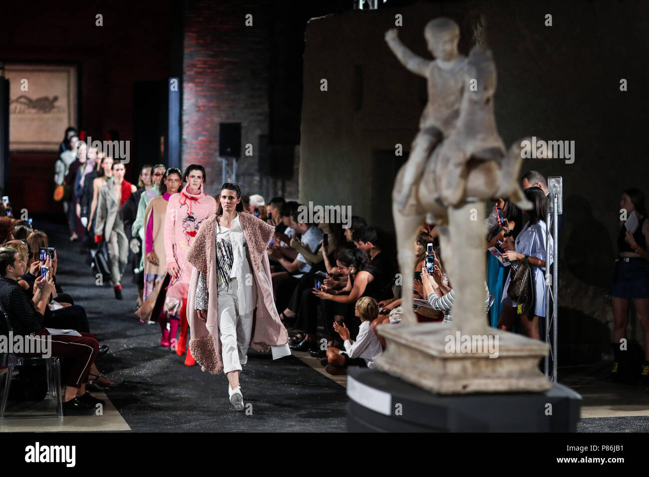 Ied graduates fashion show hi-res stock photography and images - Alamy