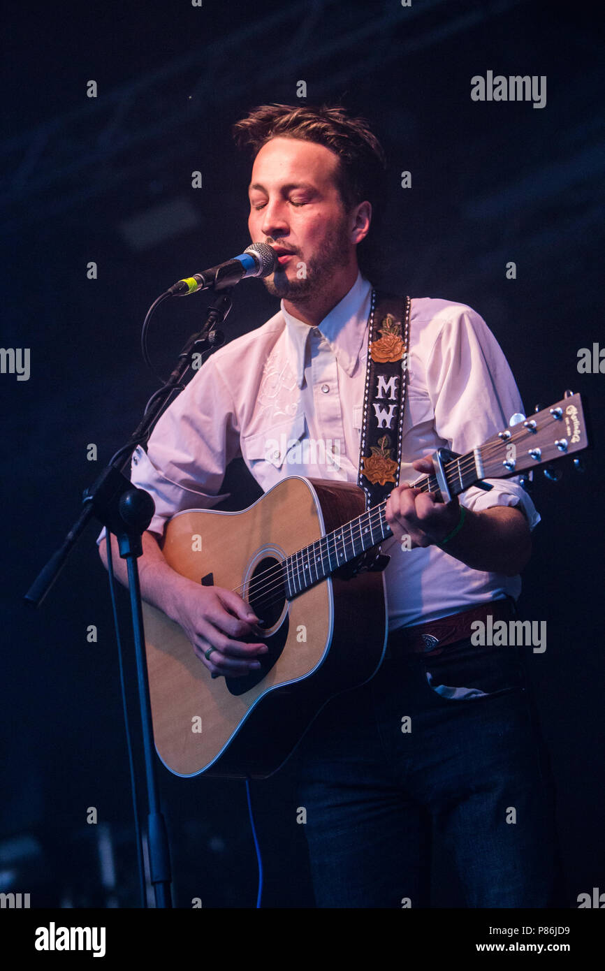 Marlon williams hi-res stock photography and images - Alamy