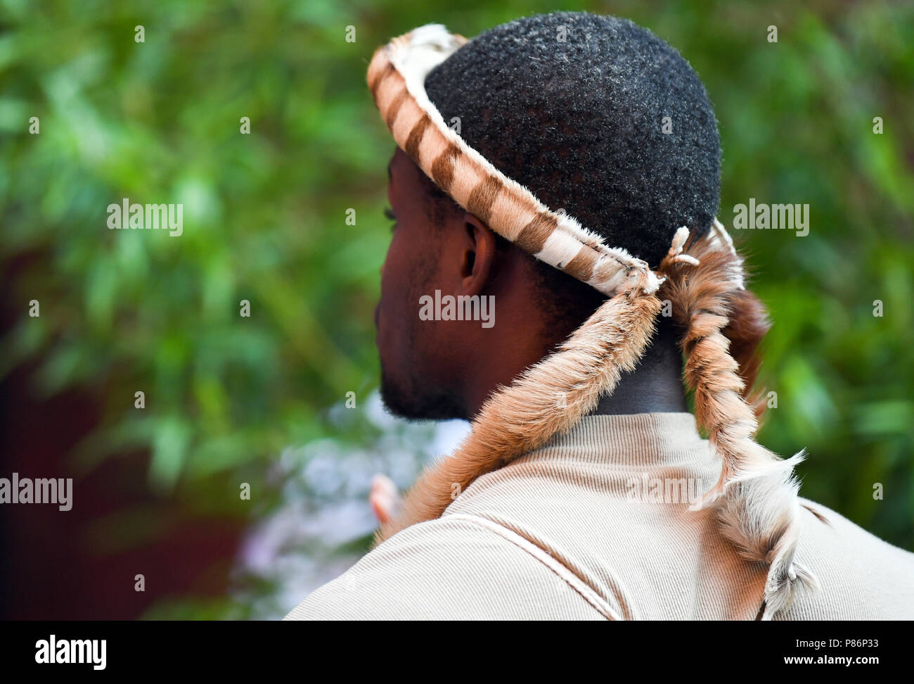 Eye catching jewelry hi-res stock photography and images - Alamy