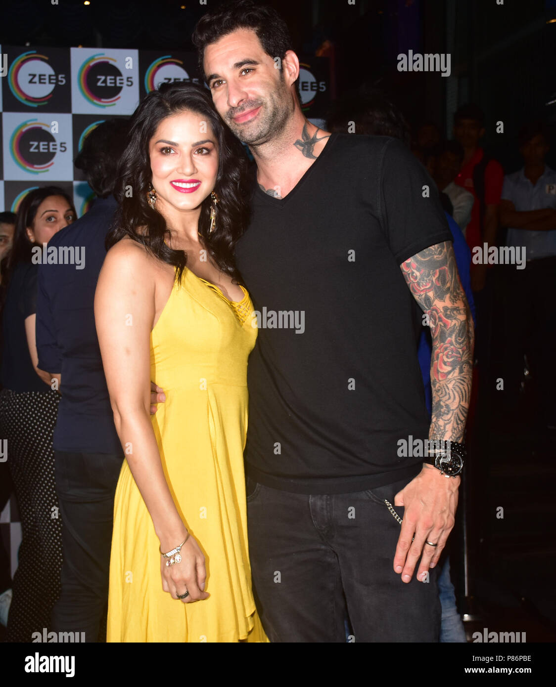 Sunny leone hi-res stock photography and images - Alamy