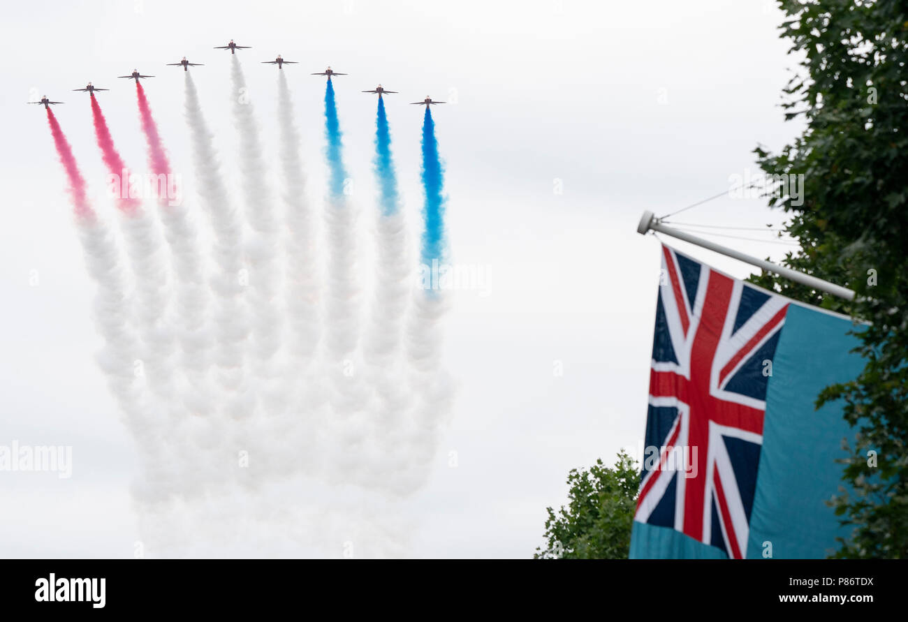 Raf flypast july 10 hi-res stock photography and images - Alamy