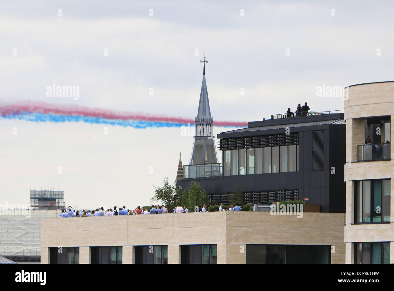 Raf centenary flypast hi-res stock photography and images - Alamy