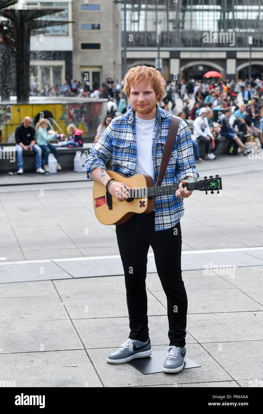 Berlin, Germany. 29th June, 2018. A wax figure by the British singer Ed ...