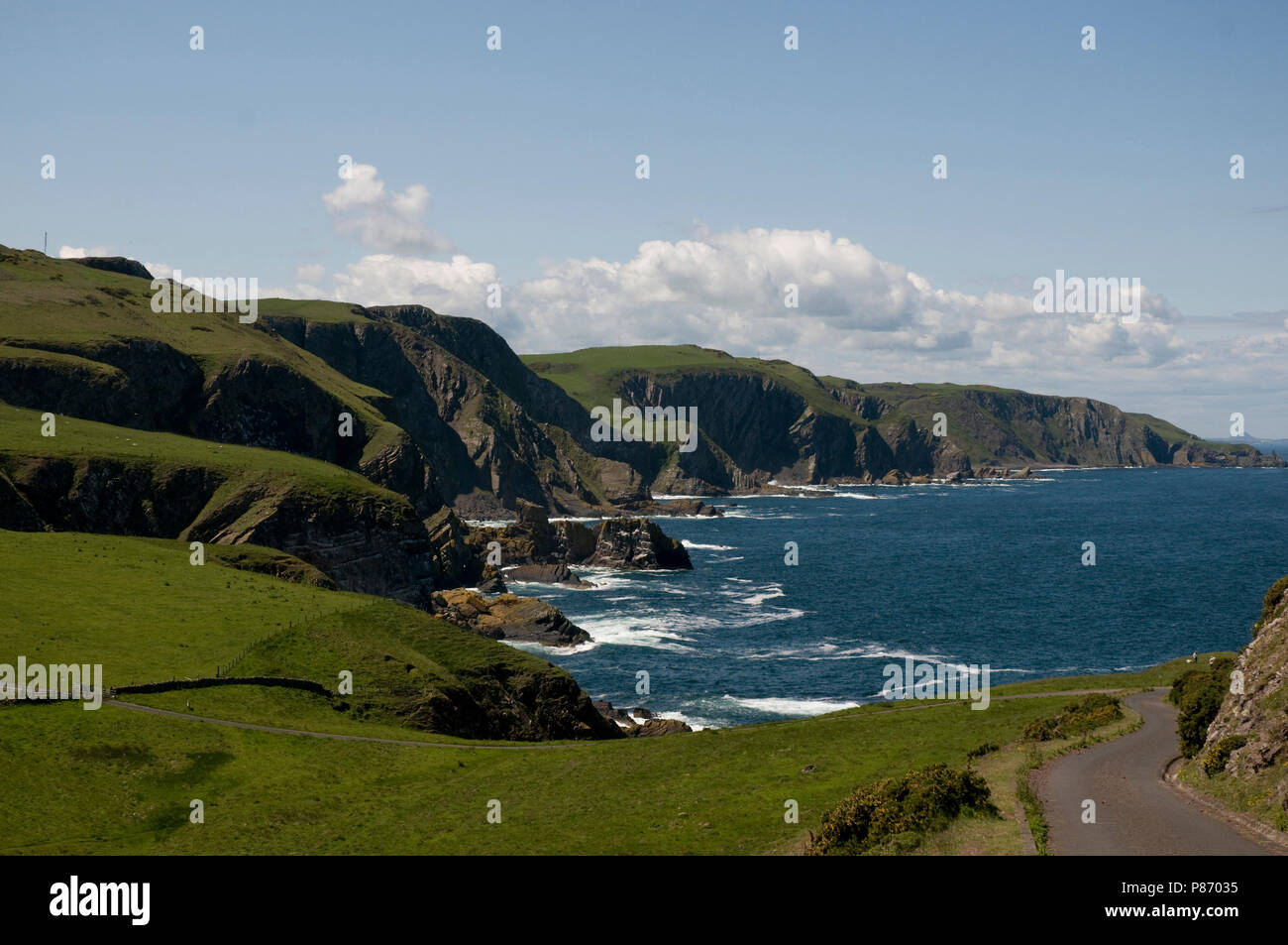 Saint abbs nature reserve hi-res stock photography and images - Alamy