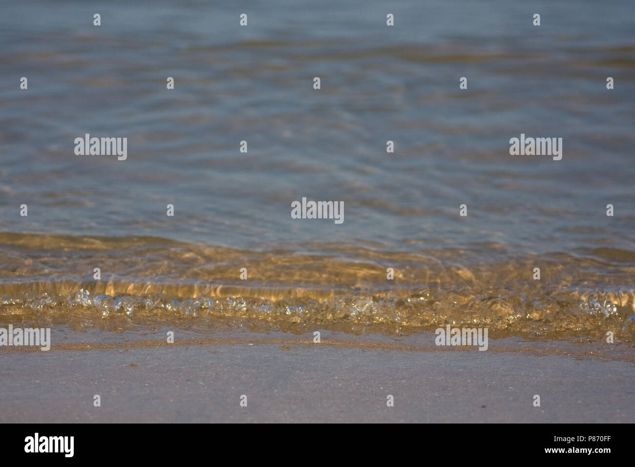 Shore background hi-res stock photography and images - Alamy