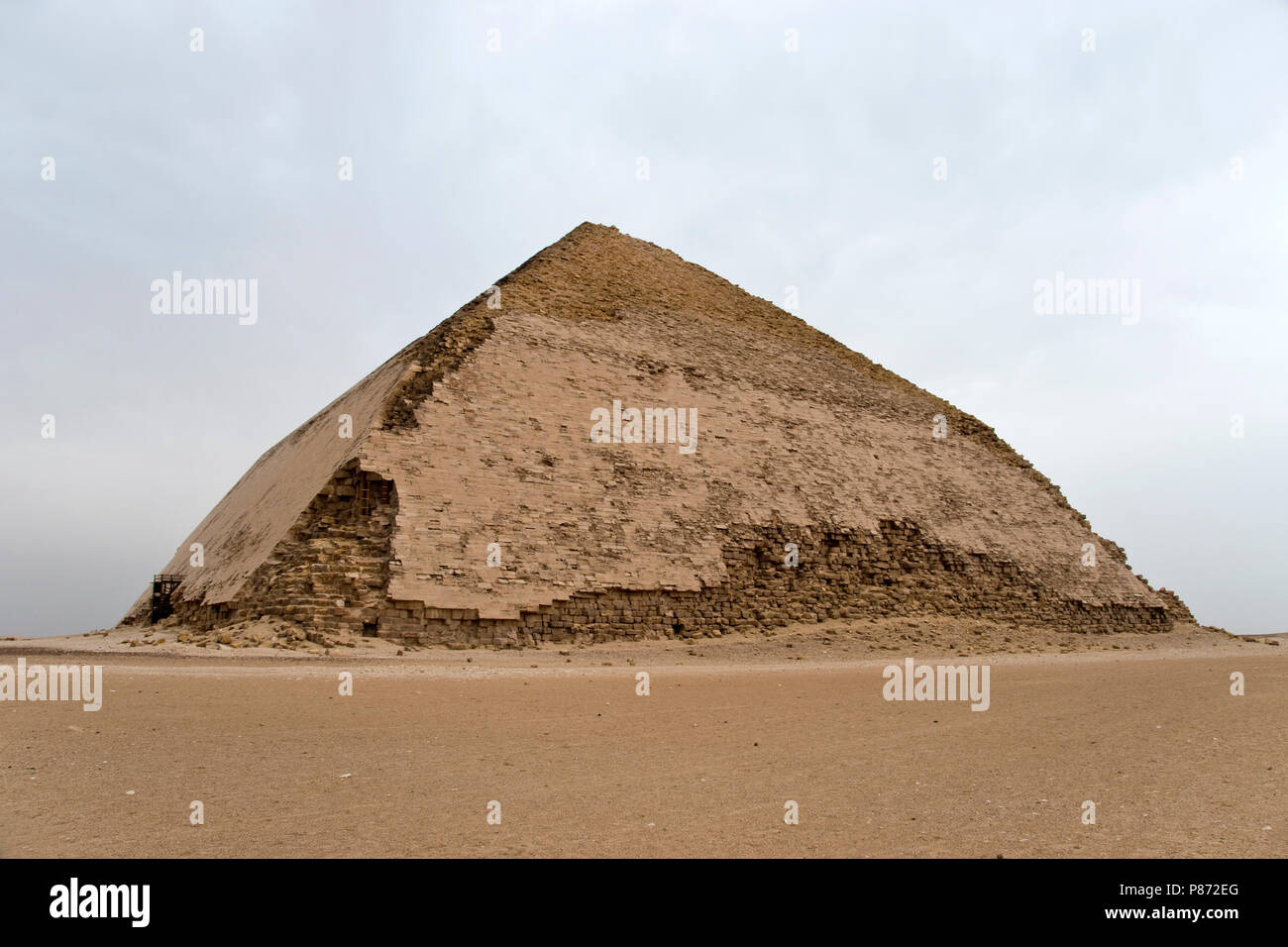 Truncated pyramid hi-res stock photography and images - Alamy