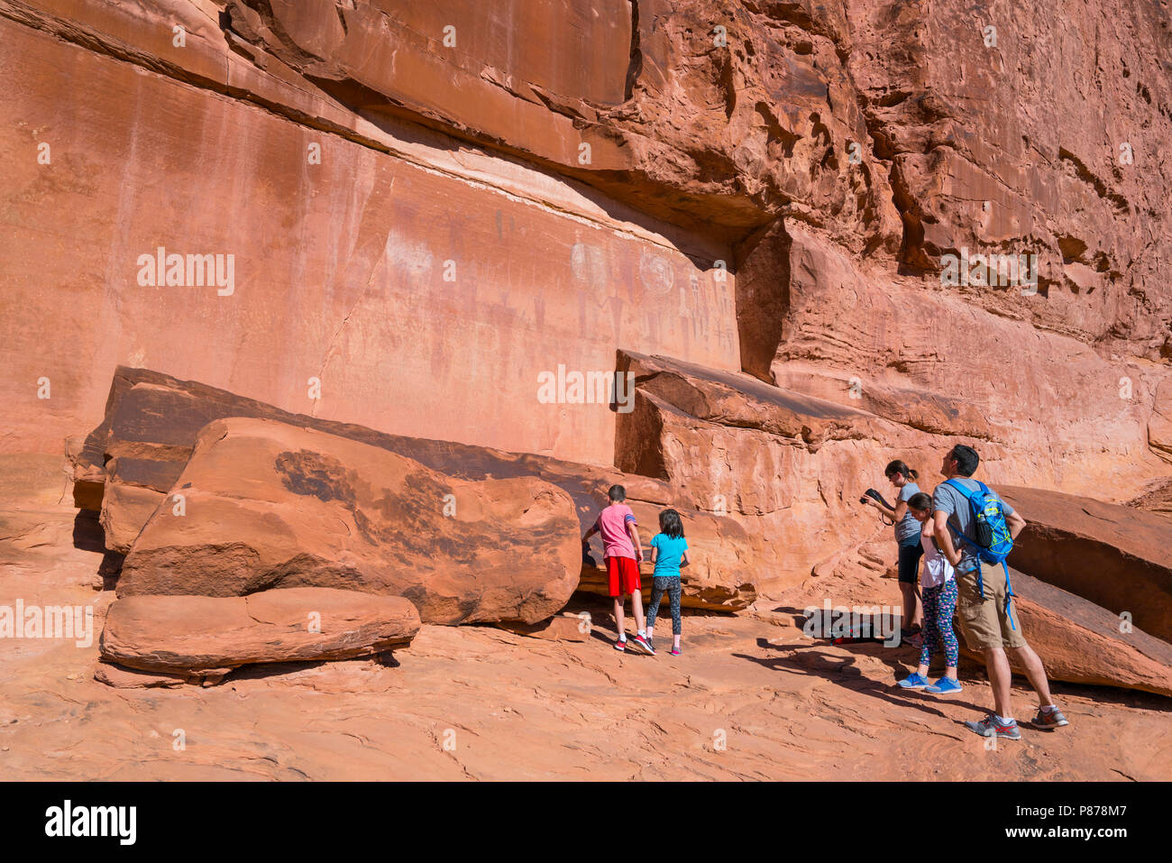 Petroglyphs, Courthouse Wash Rock Art, Moab Canyon, Moab, Arches ...