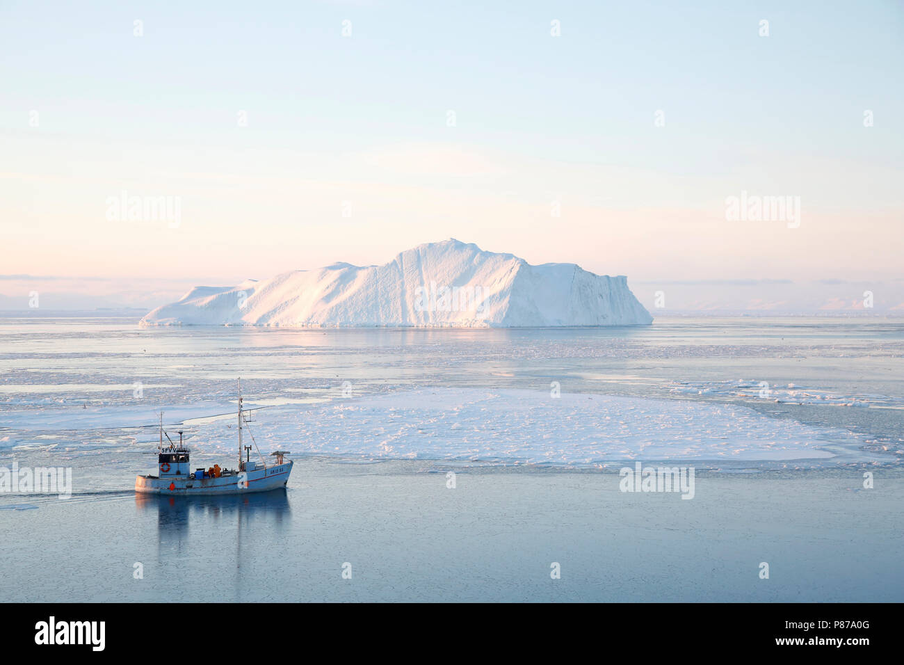 Ijsberg High Resolution Stock Photography and Images - Alamy