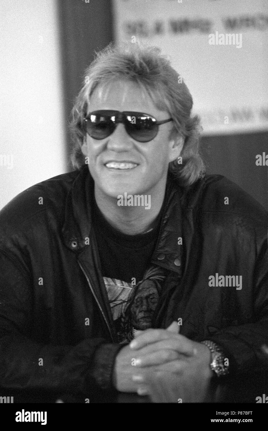 Alvin Lee (born Graham Anthony Barnes, 19 December 1944 – 6 March 2013 ...